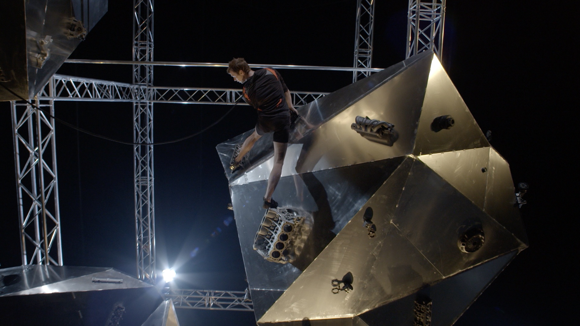 Castrol MAGNATEC Intelligent Molecules Case Study - Space Film & VFX